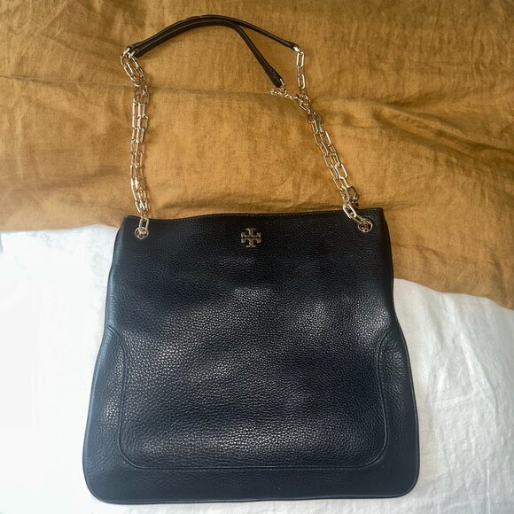 Tory Burch | Bags | Tory Burch Black Leather Crossbody Bag Gold Logo Hardware Classic Style ...